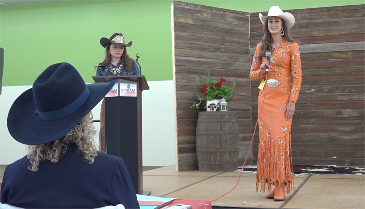Rodeo royalty: Queen competition kicks off Nebraska High School Rodeo ...